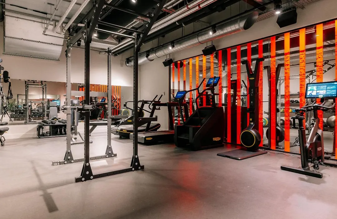 Celebrate New Year's Eve 2026 in Amsterdam: Events, Fireworks, and Tips